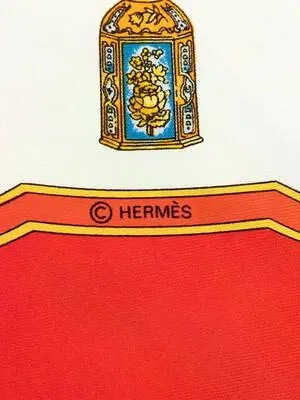 Hermès 1980-2000 Qu Importe Le Flacon Silk Handkerchief - White