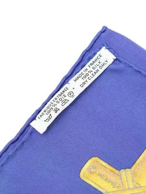 Hermès 1990-2000 United Nations Doves Of Peace Silk Scarf 90 Scarves - Blue
