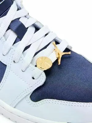 JORDAN Air 1 Low Se Sneakers