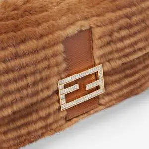 Fendi Baguette® 26424