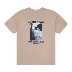 GX1000 Bomb Hills Not Countries Tee 'sand/black - Tan