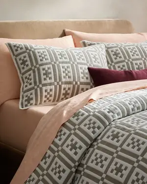 Quince Jacquard Geo Coverlet - Dried Sage