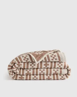 Quince Jacquard Geo Coverlet - Latte