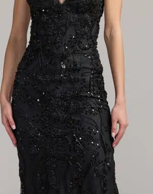 Mac Duggal Embellished Lace Strapless Sweetheart Gown