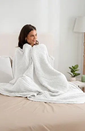 COMFY CUBS Muslin Large Throw Blanket50 X 70 Inches - White