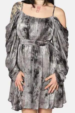 DISTURBIA Maddie Cold Shoulder Blouson Mini Dress