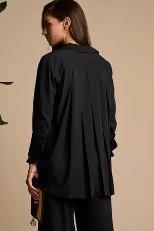 Coolibar Rhodes Pleated Back Shirt With Long Sleeves
