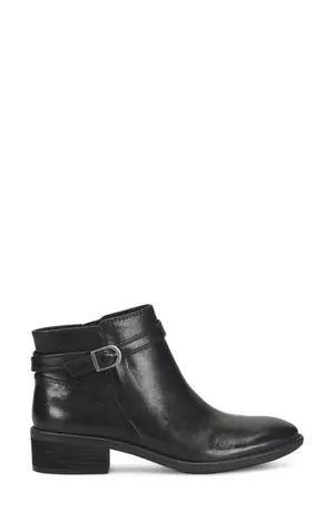 COMFORTIVA Cherryl Leather Bootie With Buckle Detail - Black