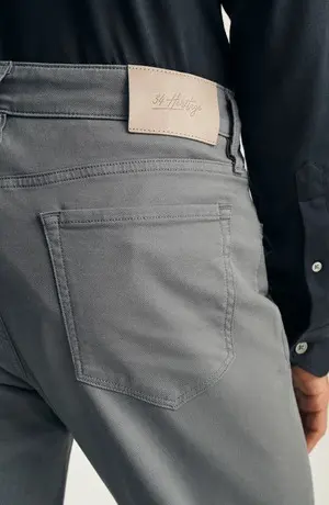 34 Heritage Courage Coolmax Straight Leg Jeans