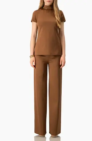 IVONNE Side-slit High-neck Short Sleeve Blouse