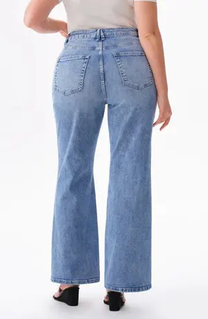 BAYEAS High Waist Bootcut Jeans