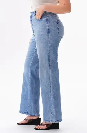 BAYEAS High Waist Bootcut Jeans