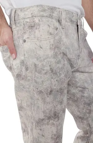 SILVER JEANS CO. Zac Distressed Relaxed Straight Leg Jeans