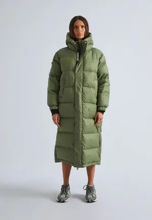 JACK1T Longline Midi Puffer Coat - Muted Olive