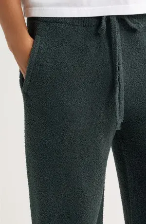 UGG Onwyn Straight Leg Fleece Pants - Arugula