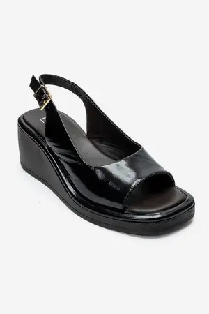 FOREVER & ALWAYS SHOES Orlena Leather Platform Wedge Sandal Black