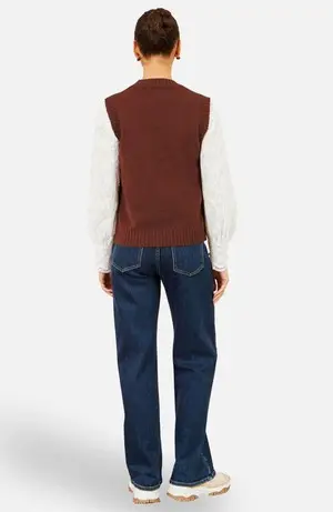 YUMI Flower Appliqué Knit Tank - Brown