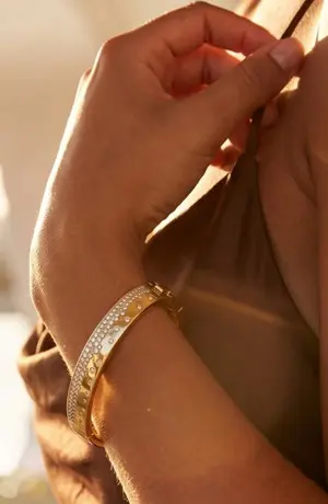 NATIVE GEM Champagne Fizz Bangle Bracelet