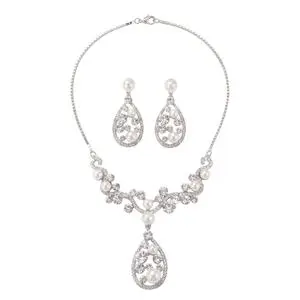 MODENAIRE Elegant Pearl And Crystal Teardrop Necklace Set - Silver