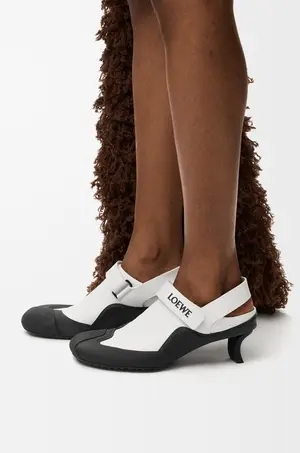 Loewe Dive Slingback In Stretch Leather - White