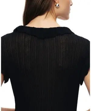 NOCTURNE Ruffled V-neck Sheer Blouse