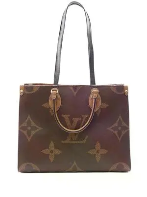 LOUIS VUITTON 2021-2026 Monogram Reverse Giant Onthego Mm Satchel