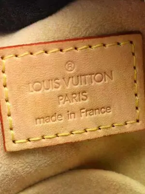 LOUIS VUITTON Manhattan Pm Monogram Handbag