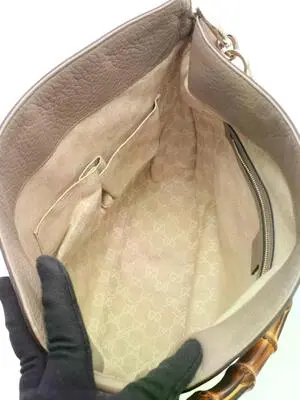 Gucci 2016-2026 Calfskin Bamboo Diana Satchel - Neutrals