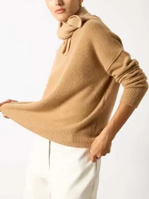 Brochu Walker The Cashmere Neck Square