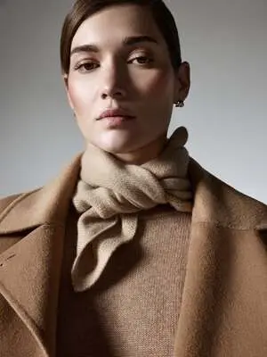 Brochu Walker The Cashmere Neck Square