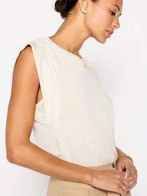 Brochu Walker The Reins Tee