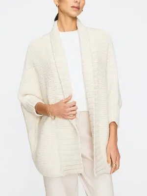 Brochu Walker The Dante Shrug