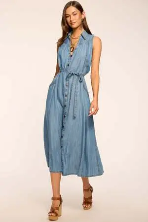 Ramy Brook Clover Chambray V-neck Midi Dress - Light Chambray
