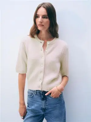 WHITE & WARREN White & Warren Cashmere Short Sleeve Cardigan Sweater In Feather Feather