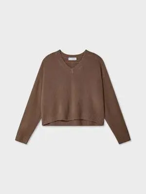 WHITE & WARREN Cashmere Saddle Shoulder V Neck - Saddle Brown