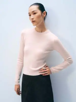 WHITE & WARREN Cashmere Slim Crewneck Top - Pink