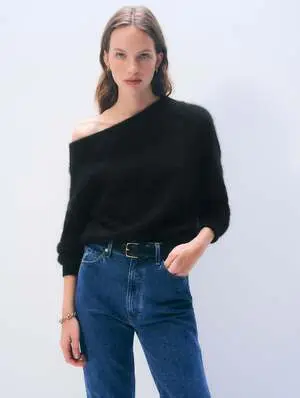 WHITE & WARREN White & Warren Brushed Cashmere Off Shoulder Crewneck Top In Black Black