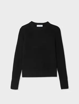 WHITE & WARREN White & Warren Cashmere Classic Waffle Sweatshirt In Soft White In Soft White Black