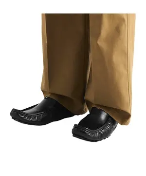 Balenciaga Solid Color Loafers