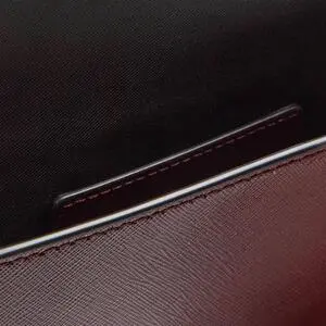 Marc Jacobs Solid Wallet On Chain