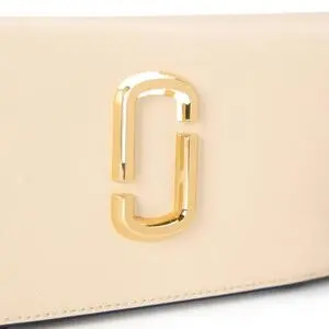 Marc Jacobs Solid Wallet On Chain