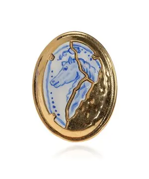Chloé Oval Ring With Horse Motif - No