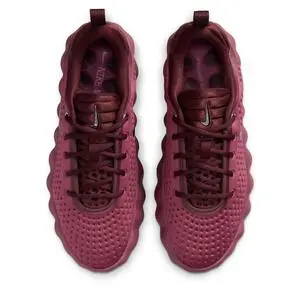 Nike Simple Training Shoes