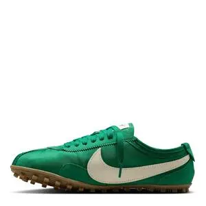 Nike Simple Sports Shoes - Green