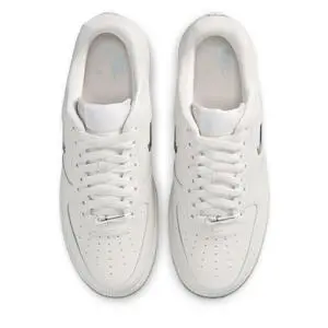 Nike Force 1 '07 Low Top Sneakers