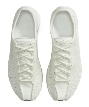 Nike Solid Color Trainers
