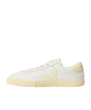 VEJA Low Top Quilted Panel Sneakers - No