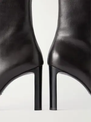 Saint Laurent Venetia 95 Leather Ankle Boots