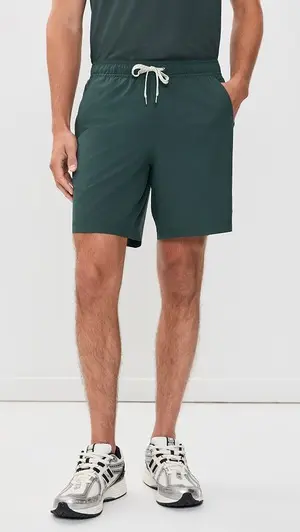 Vuori Kore Lined Shorts 7 - Hemlock