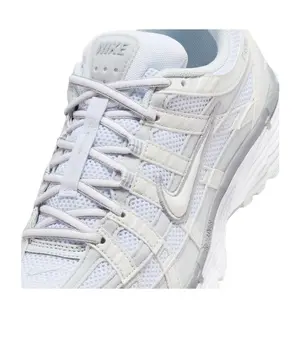 Nike Meshpanel Retro Running Shoes